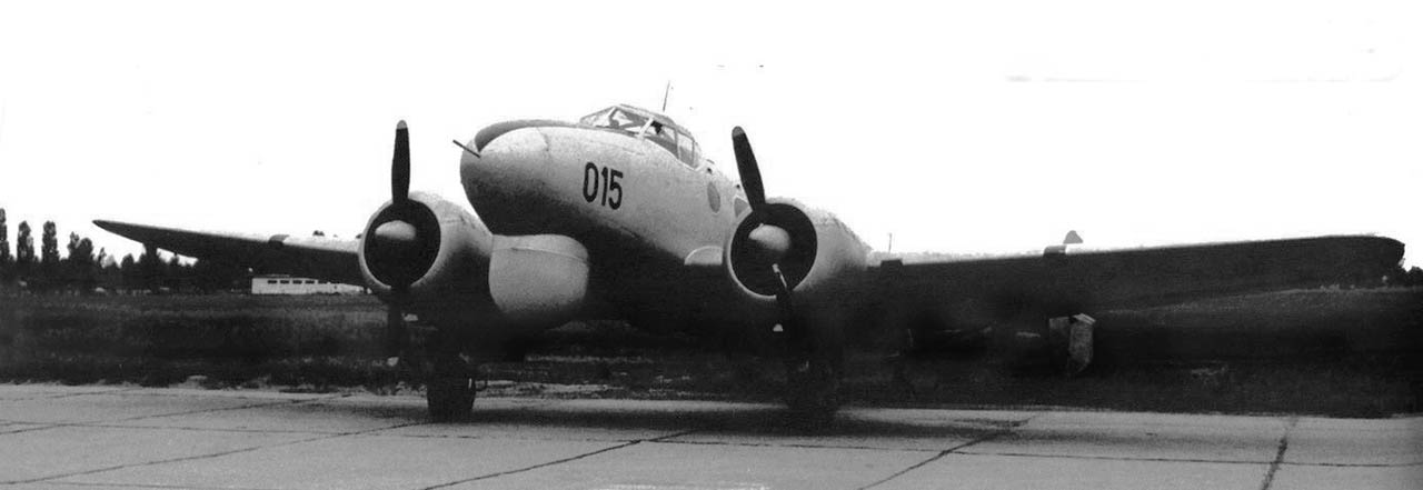 Ikarus 214 | Plane-Encyclopedia
